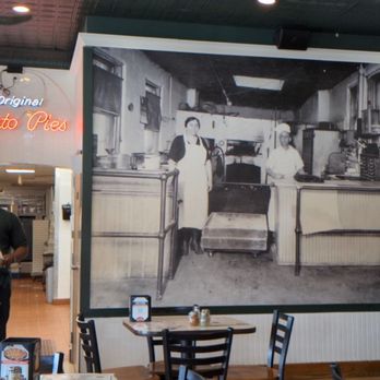 FRANK PEPE PIZZERIA NAPOLETANA - Updated August 2024 - 352 Photos & 341 ...