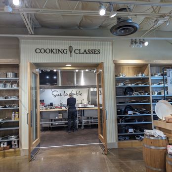 SUR LA TABLE - Updated January 2026 - 40 Photos & 32 Reviews - 6025 ...