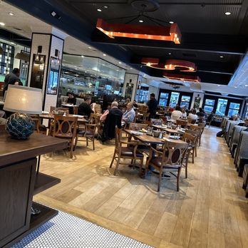 KING’S FISH HOUSE - PINE AVE - Updated November 2024 - 2562 Photos ...