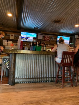 CABIN 61 - Updated July 2024 - 158 Photos & 146 Reviews - 4150 Hoffman ...