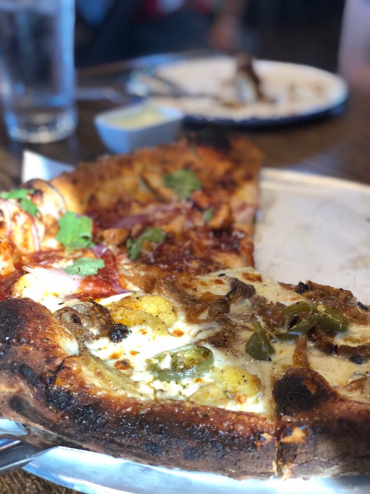 THE HALL’S PIZZA KITCHEN - 537 Photos & 389 Reviews - Food Trucks ...