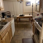 YELLOWSTONE GATEWAY INN - 59 Photos & 54 Reviews - 103 Bigelow Ln ...