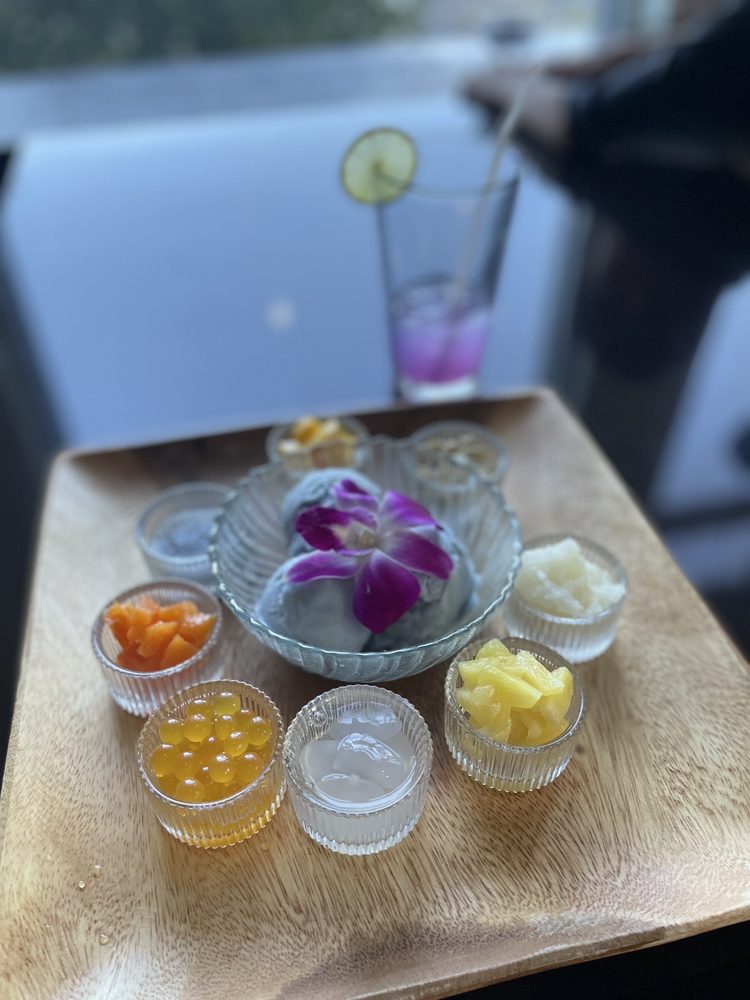 ANCHAN THAI - Updated February 2025 - 48 Photos & 93 Reviews - 1325 Dry ...