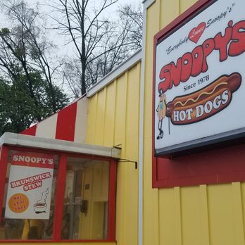 SNOOPY’S HOT DOGS & MORE - Updated October 2025 - 73 Photos & 74 ...