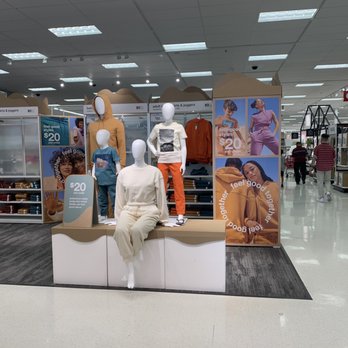 TARGET - Updated June 2025 - 278 Photos & 235 Reviews - 8999 Balboa ...