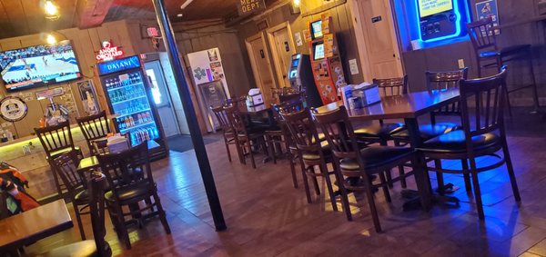 THE BACK DOOR BAR AND GRILL - Updated August 2025 - 12 Photos - 107 ...