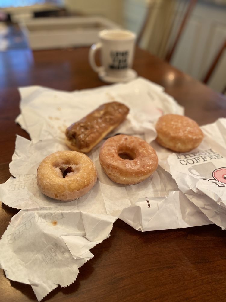 SARA DONUTS - Updated August 2024 - 63 Photos & 123 Reviews - 9760 ...