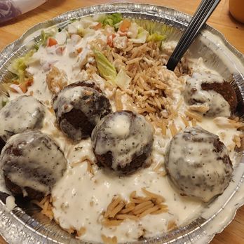 NAZ’S HALAL FOOD - STERLING - Updated November 2024 - 121 Photos & 39 ...