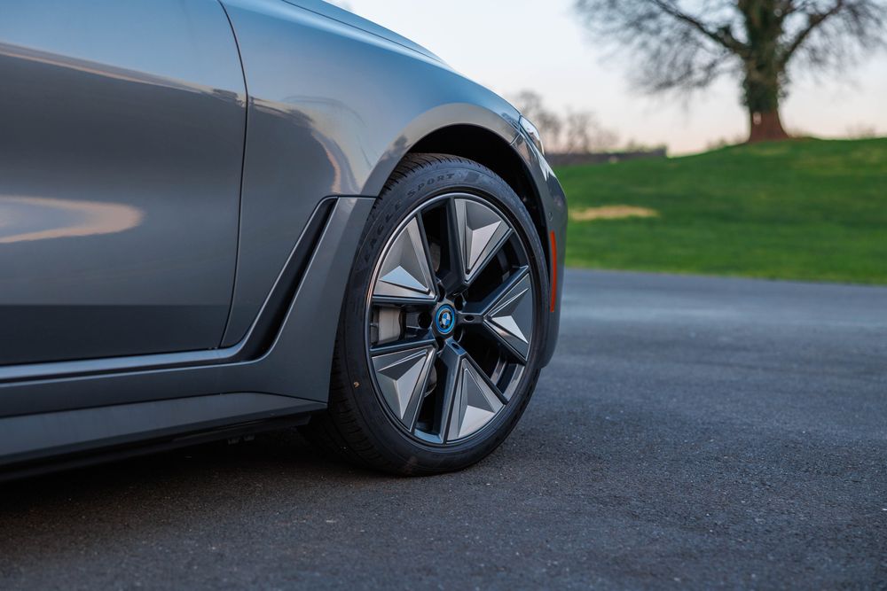 BMW OF CHARLOTTESVILLE - Updated January 2026 - 24 Photos & 71 Reviews ...