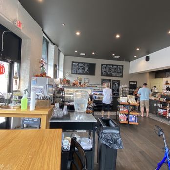 BONFATTO’S ITALIAN MARKET AND CORNER CAFE - Updated April 2025 - 134 ...