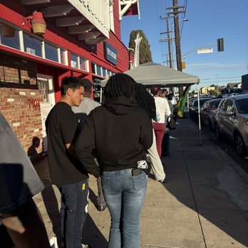 TEV’S KITCHEN - Updated April 2025 - 92 Photos & 138 Reviews - 1905 W ...