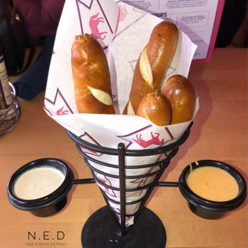 PINK PONY - Updated May 2025 - 1062 Photos & 883 Reviews - 7221 Main St ...