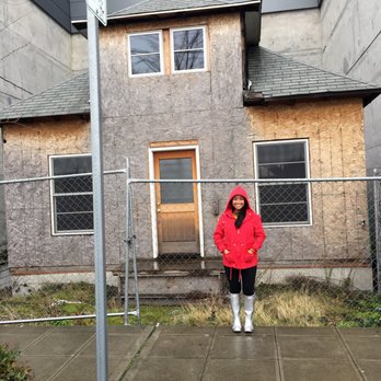 EDITH MACEFIELD’S HOUSE - Updated September 2025 - 80 Photos & 41 ...