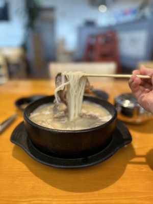 MR. TANG - Updated October 2025 - 161 Photos & 73 Reviews - 2680 S ...