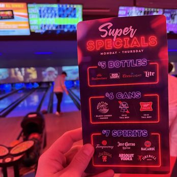 BOWLERO FULLERTON - Updated October 2024 - 111 Photos & 156 Reviews ...