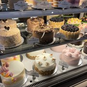 LUCA PASTRY - 188 Photos & 87 Reviews - Bakeries - 42927 Ford Rd ...