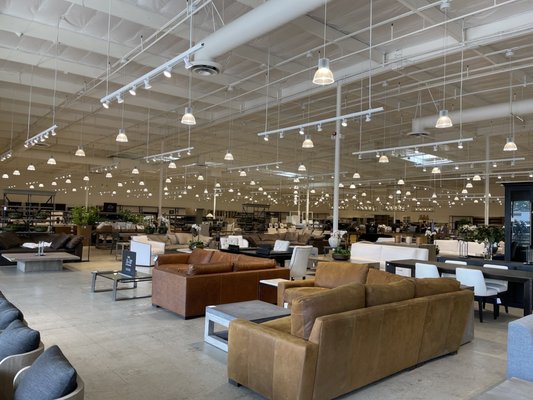 RH OUTLET VACAVILLE - Updated July 2025 - 64 Photos & 33 Reviews - 1071 ...