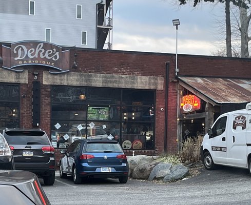 DEKE’S ROADHOUSE BBQ - Updated August 2025 - 80 Photos & 72 Reviews ...