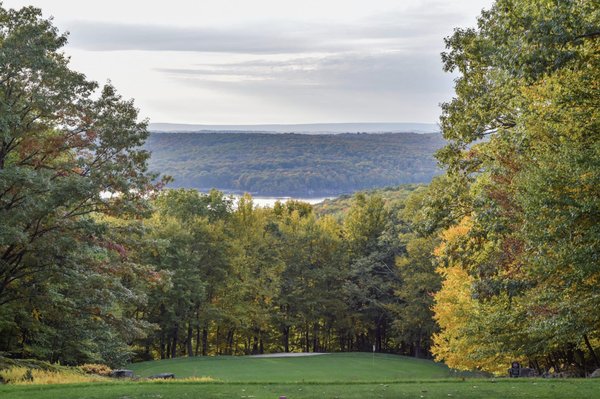 PAUPACK HILLS - Updated September 2025 - 67 Photos - 125 Country Club ...