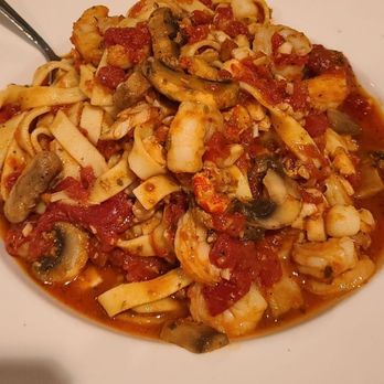 VERONA VILLAGE INN - Updated June 2025 - 58 Photos & 146 Reviews - 551 ...