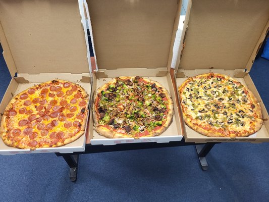 JUANITOS PIZZA EXPRESS - Updated October 2025 - 32 Photos & 16 Reviews ...