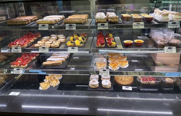 LA BAGUETTE FRENCH BAKERY - Updated August 2025 - 15 Reviews - 33323 E ...