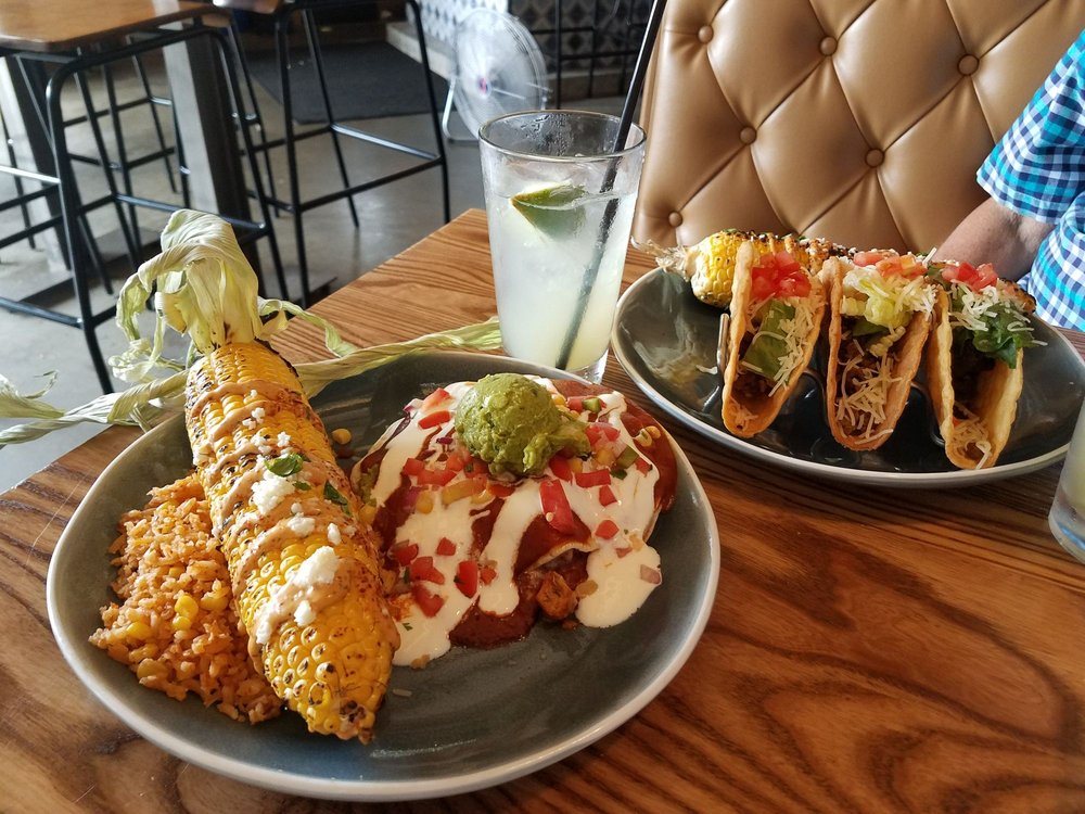 BRIARCLIFF BARRIO - 72 Photos & 90 Reviews - 4125 N Mulberry Dr, Kansas ...