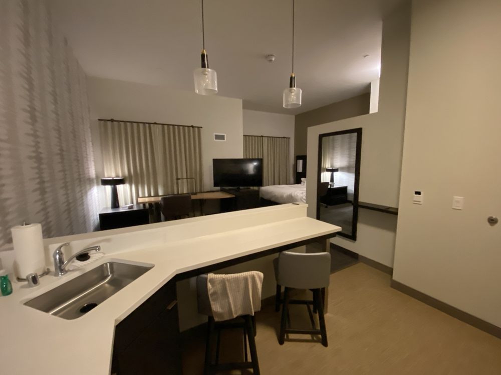 RESIDENCE INN FRESNO CLOVIS - Updated February 2025 - 28 Photos - 820 ...