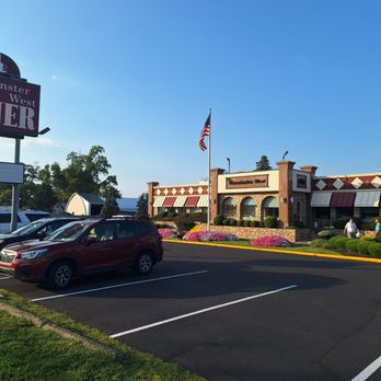WARMINSTER WEST DINER - Updated June 2025 - 37 Photos & 124 Reviews ...