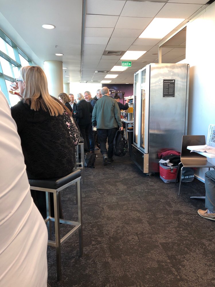 KORU LOUNGE - 28 Stewart Duff Drive, Rongotai, Wellington, New Zealand ...