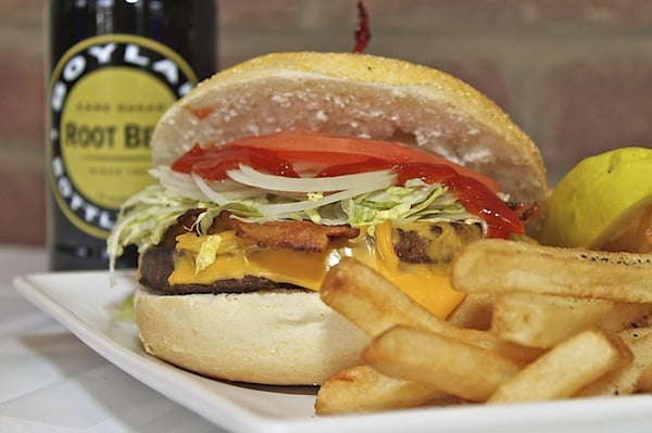 THE SPRING STREET DELI - Updated December 2025 - 17 Photos & 61 Reviews ...