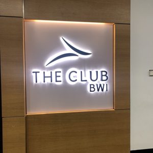 THE CLUB BWI - TEMP. CLOSED - 152 Photos & 120 Reviews - Airport ...