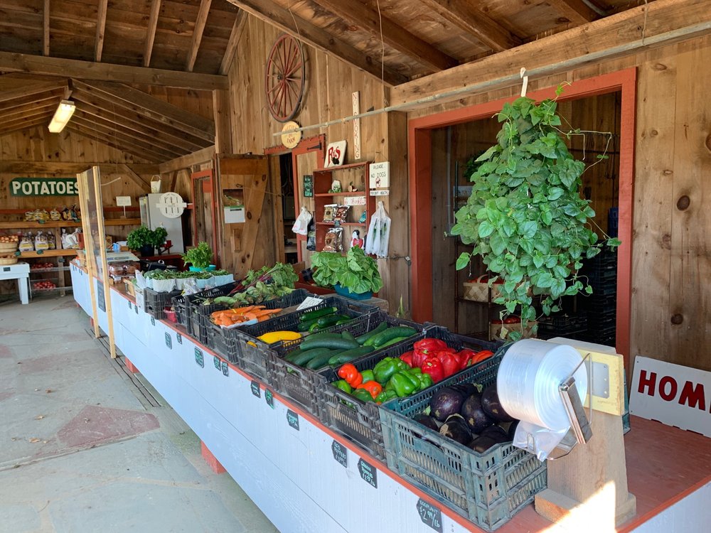 REEVE FARM - Updated August 2024 - 10 Photos - 4138 Sound Ave ...