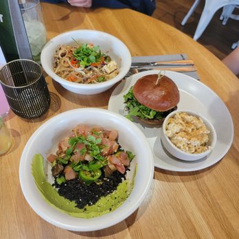 TRUE FOOD KITCHEN - Updated May 2025 - 3852 Photos & 3195 Reviews ...