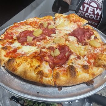 CORK N CRUST - Updated December 2024 - 155 Photos & 112 Reviews - 710 ...