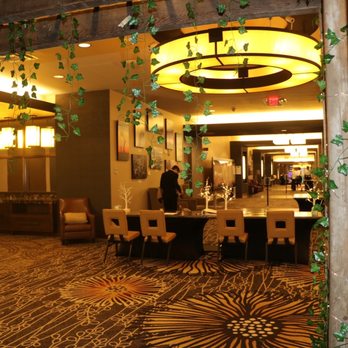 DOUBLETREE BY HILTON HOTEL READING - Updated November 2024 - 275 Photos ...