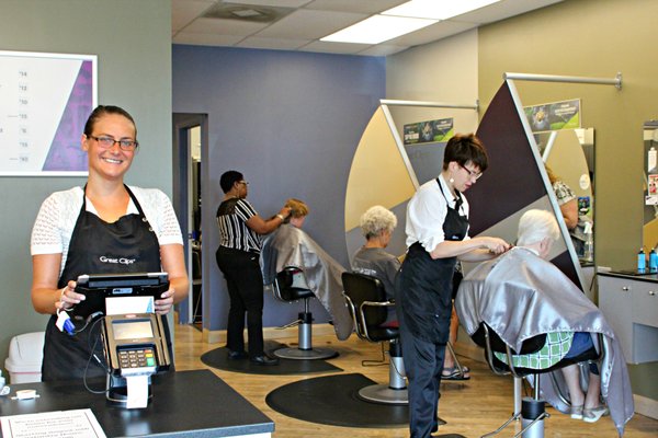 GREAT CLIPS - Updated August 2025 - 14 Photos & 13 Reviews - 2403 ...