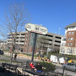 PIZZA 51 - Updated July 2025 - 75 Photos & 151 Reviews - 5060 Oak St ...