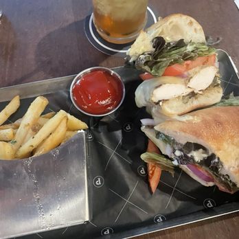 PUTTSHACK - ATLANTA - Updated October 2024 - 726 Photos & 400 Reviews ...