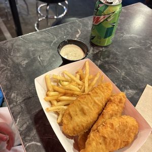 OVER THE CUSE DELI AND GRILL - Updated February 2025 - 34 Photos & 41 ...