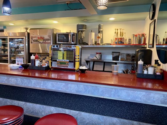 BVILLE DINER - Updated November 2025 - 114 Photos & 194 Reviews - 16 E ...