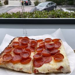 PIE LIFE PIZZA - Updated December 2025 - 450 Photos & 514 Reviews - 691 ...