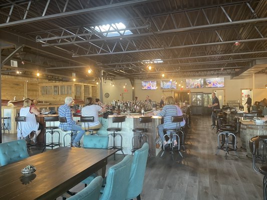 WHISKEY ROCKS - 29 Reviews - 4 Airport Road, Dudley, Massachusetts ...