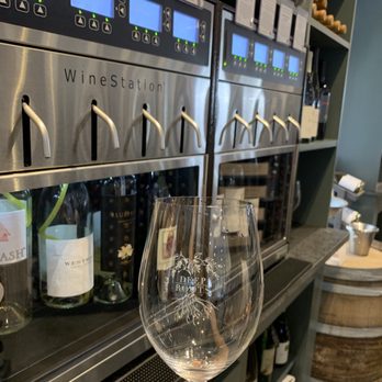 DEEP ROOTS WINE MARKET & TASTING ROOM - Updated December 2024 - 68 ...