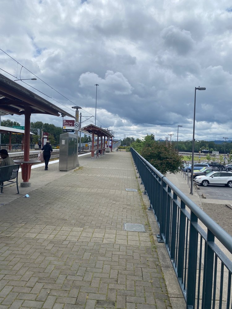 DELTA PARK / VANPORT MAX STATION - Updated May 2024 - 1490 North ...