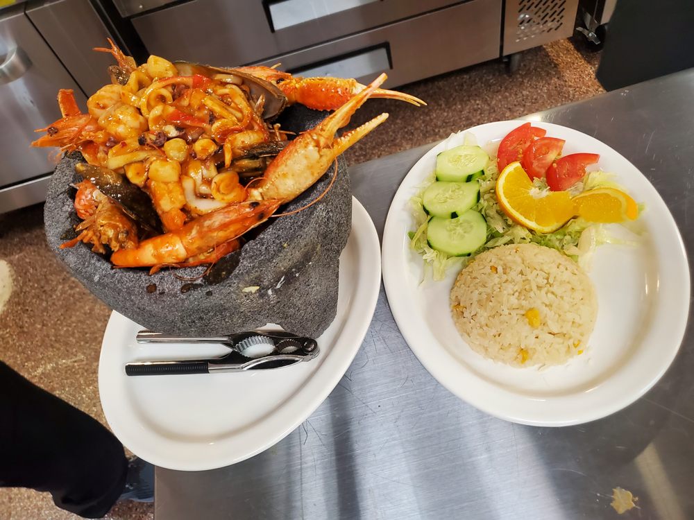 EL PAISANO MEXICAN FOOD & BAKERY - Updated January 2026 - 901 E Euclid ...