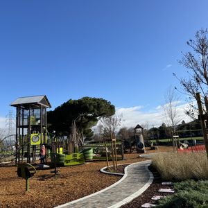 NEWHALL PARK - Updated January 2026 - 10 Photos & 17 Reviews - 972 ...
