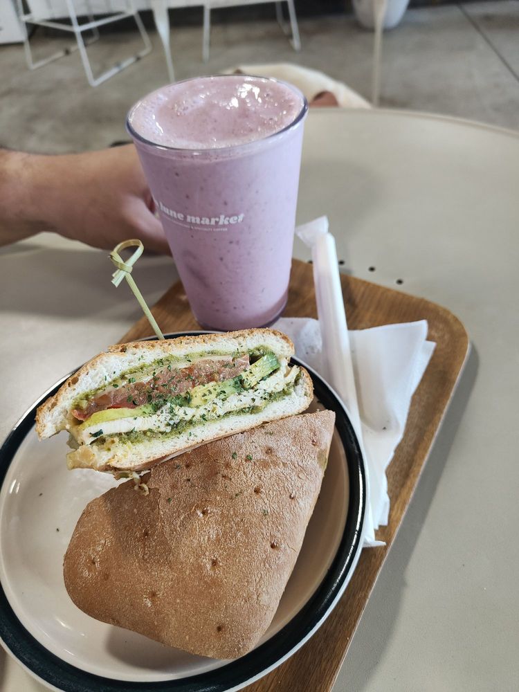 LA LUNE MARKET - Updated September 2024 - 13 George St, North ...