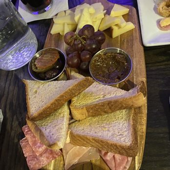 THE ROOSEVELT - Updated December 2025 - 154 Photos & 90 Reviews - 356 ...