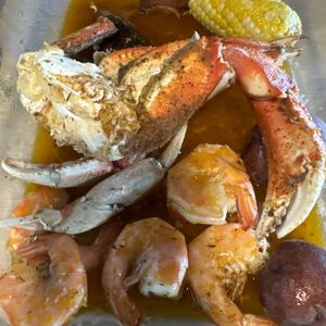 THE TANGY CRAB - Updated July 2025 - 38 Photos & 45 Reviews - 4320 S ...